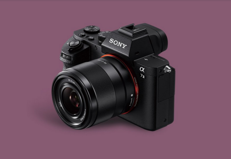 Sony SEL 28mm f/2 Lens | Novafotograf.com